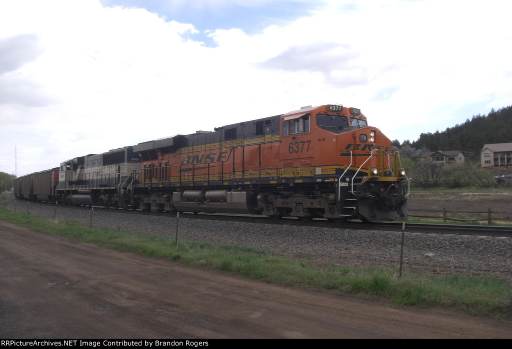 BNSF 6377